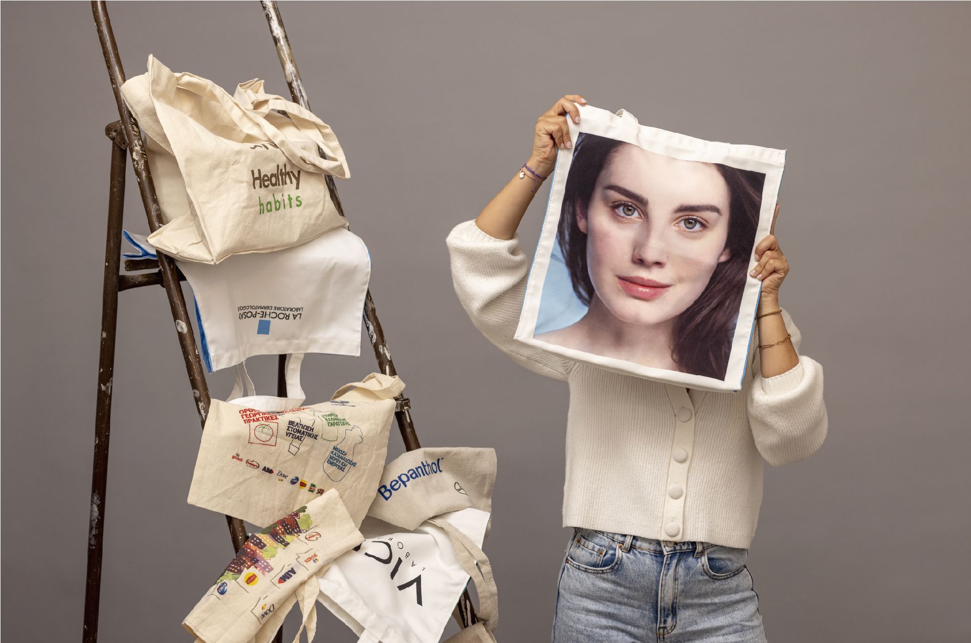Custom Boxes/Bags